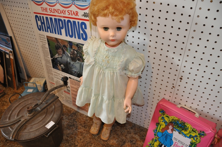 Strathroy Antique Mall